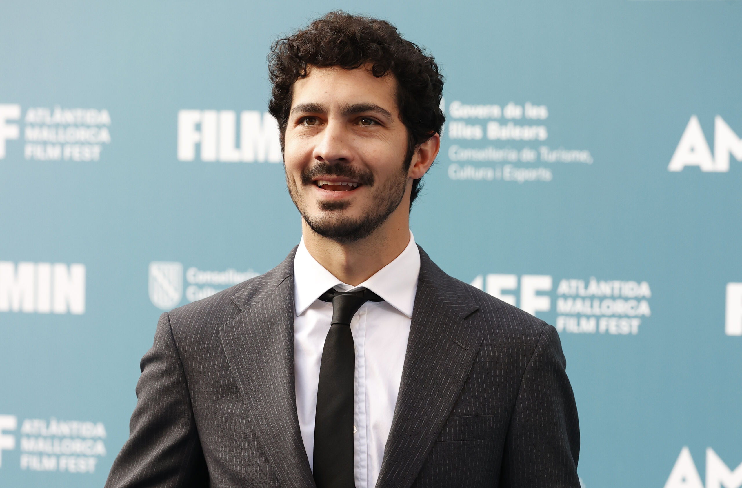 La reina Letizia se rodea de estrellas del cine en la clausura del ...