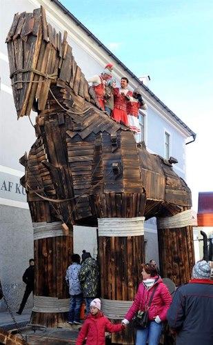 Caballo de Troya - Fotos del día - Libertad Digital