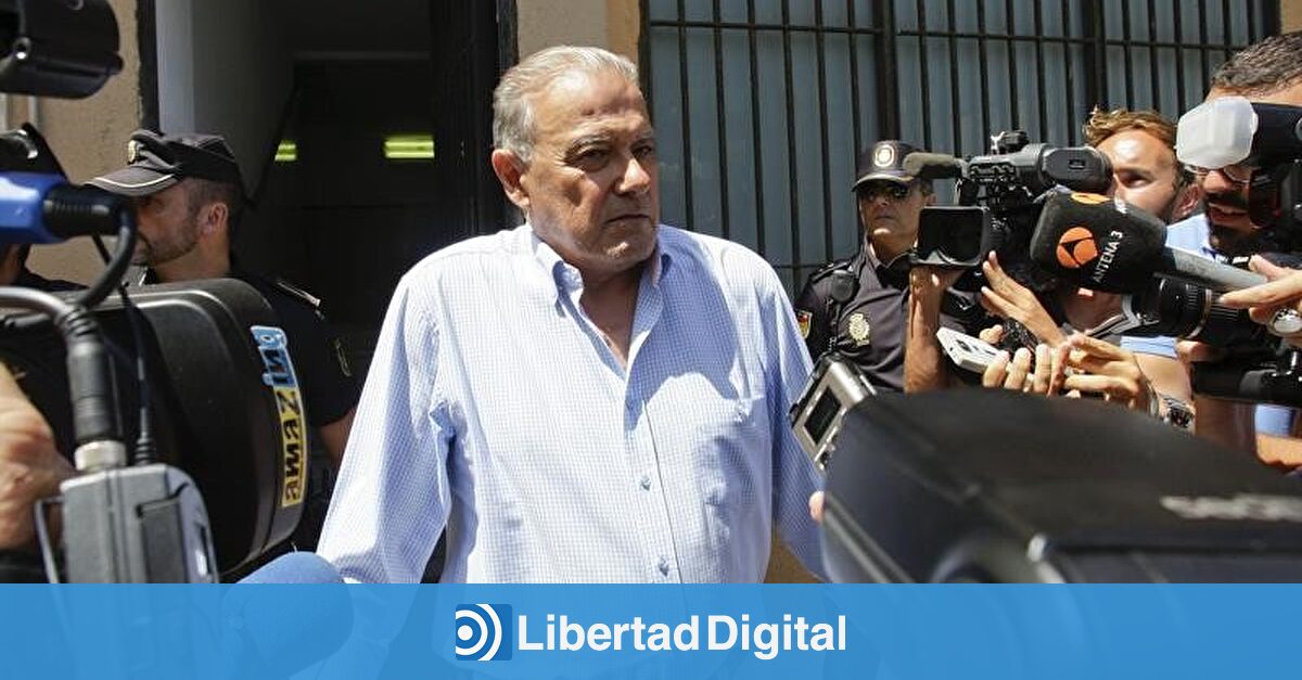 El exconsejero de la Junta Ángel Ojeda, en libertad con cargos ...