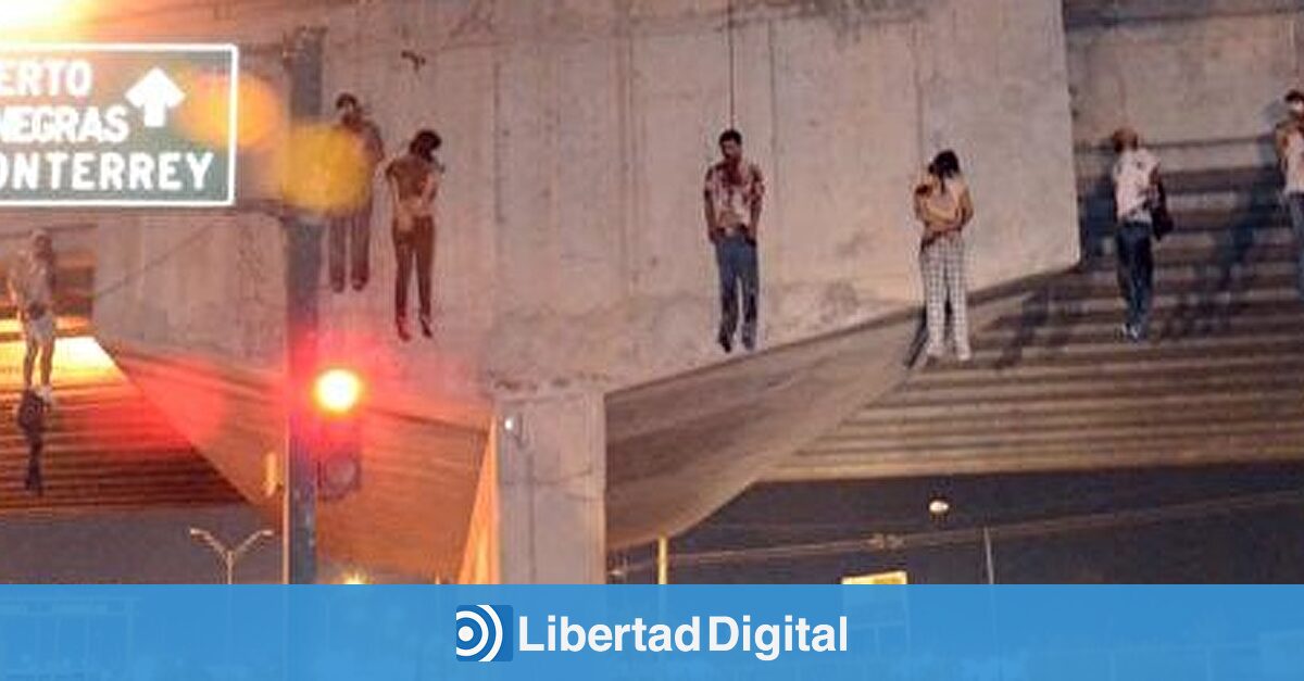 Aparecen nueve cadáveres colgados de un puente en México - Libertad Digital