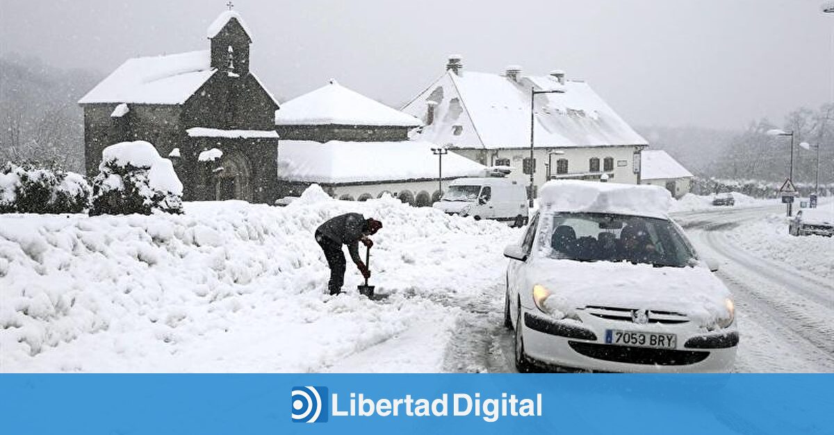 La nieve vuelve a poner en alerta a media España - Libertad Digital