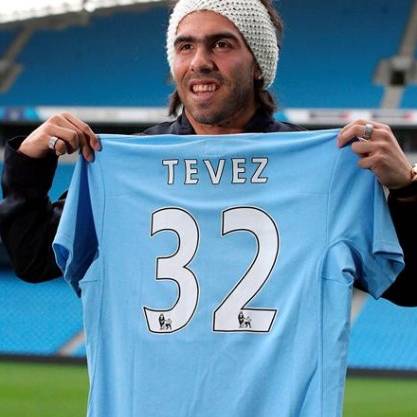Tévez carga contra Ferguson en su presentación con el Manchester City ...