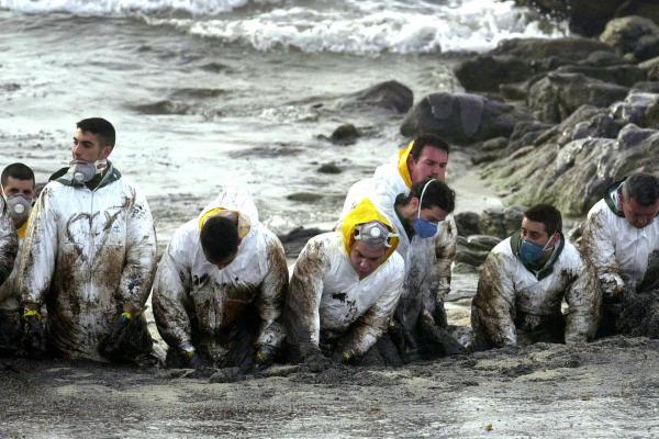 La sentencia definitiva del Prestige llega 16 años después: 1.500 ...