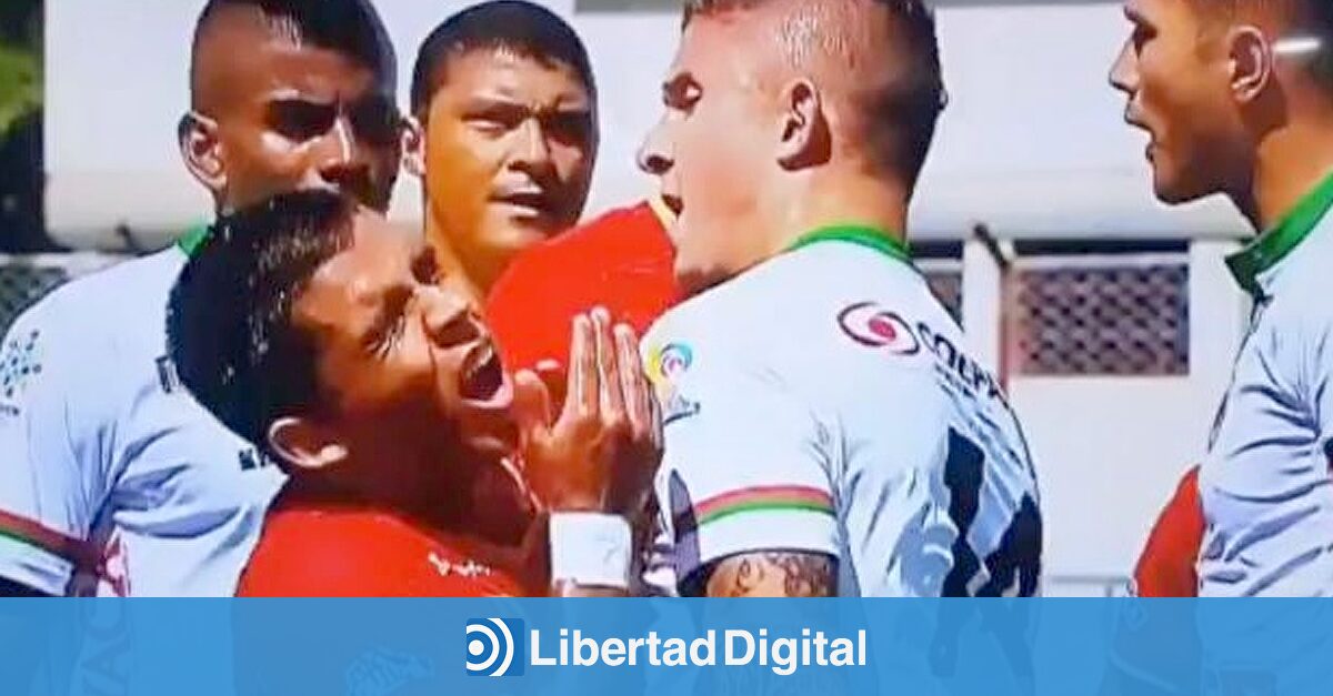 Johan Jiménez protagoniza el teatro más ridículo de un futbolista ...