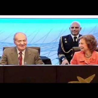 Doña Sofía riñe al Rey Don Juan Carlos para que sea más breve - LDTV